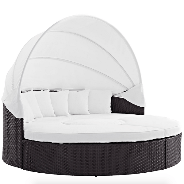 Round Day Bed Complete With Canopy Cabana – SHADE CRAFTS